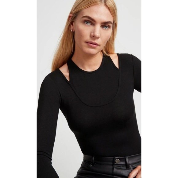 Marcella NYC | Tops | Marcella Carson Nyc Size Small Cut Out Top Black ...